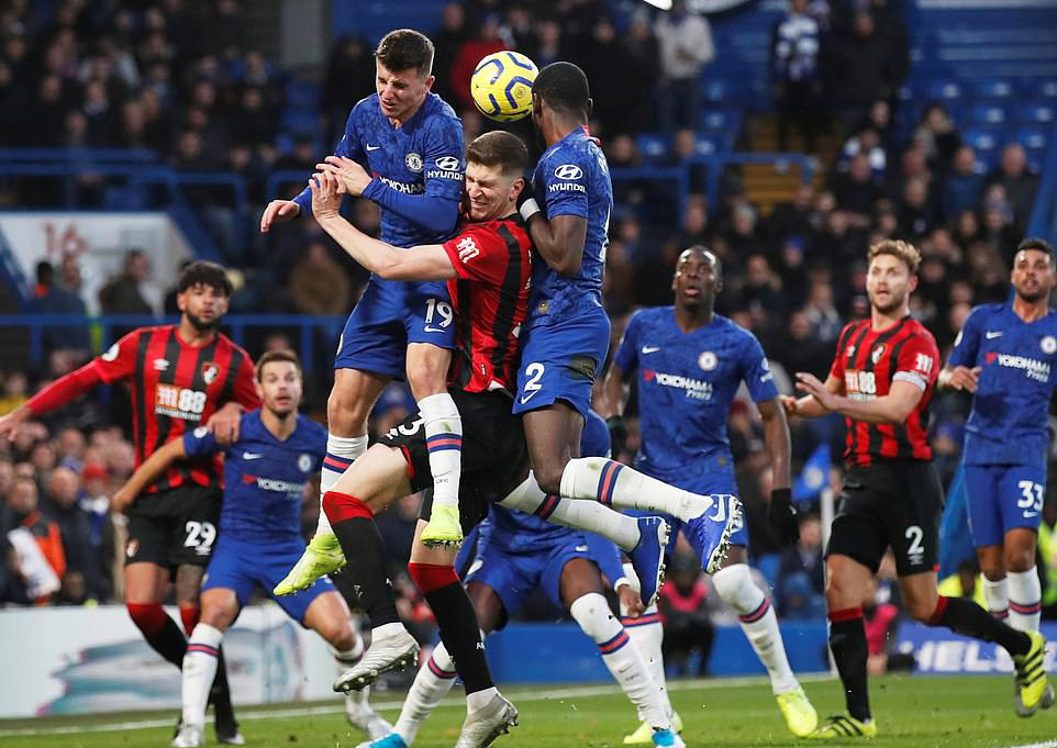 Chelsea thua trận thứ hai liên tiếp ở Premier League - Tuổi Trẻ Online