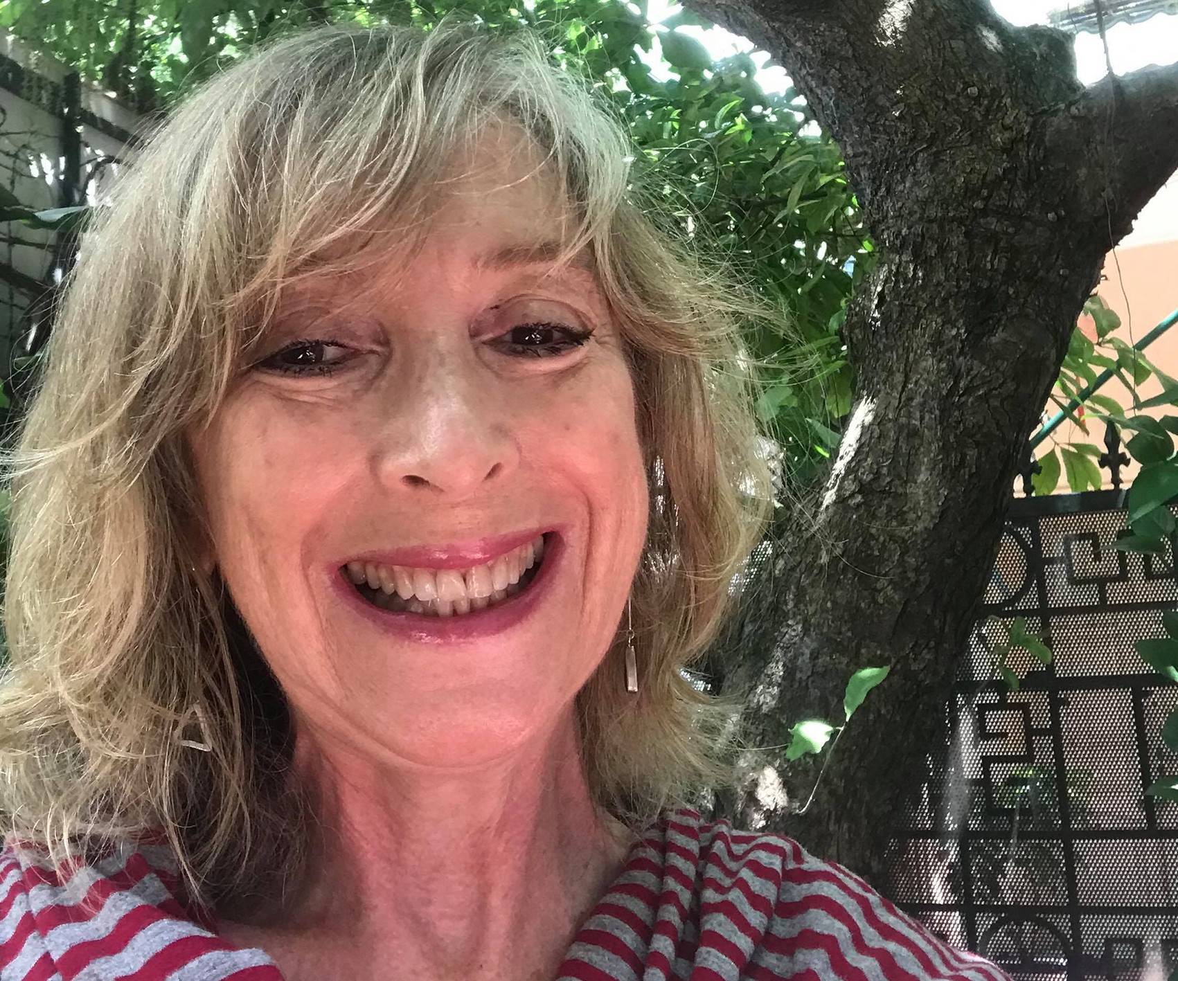 Hãy tận hưởng cuộc sống khi chưa về hưu - Tuổi Trẻ Online