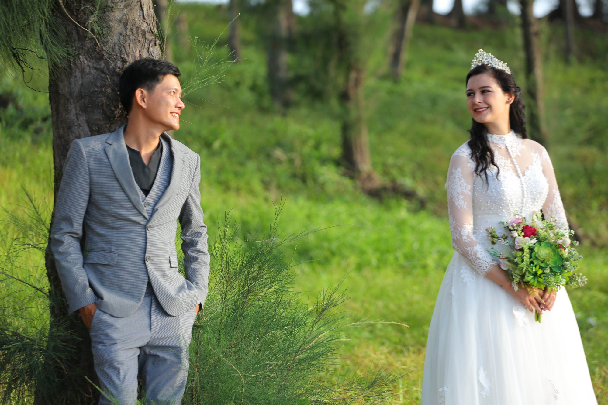 Dâu Tây, rể ngoại học ăn Tết Việt - Tuổi Trẻ Online