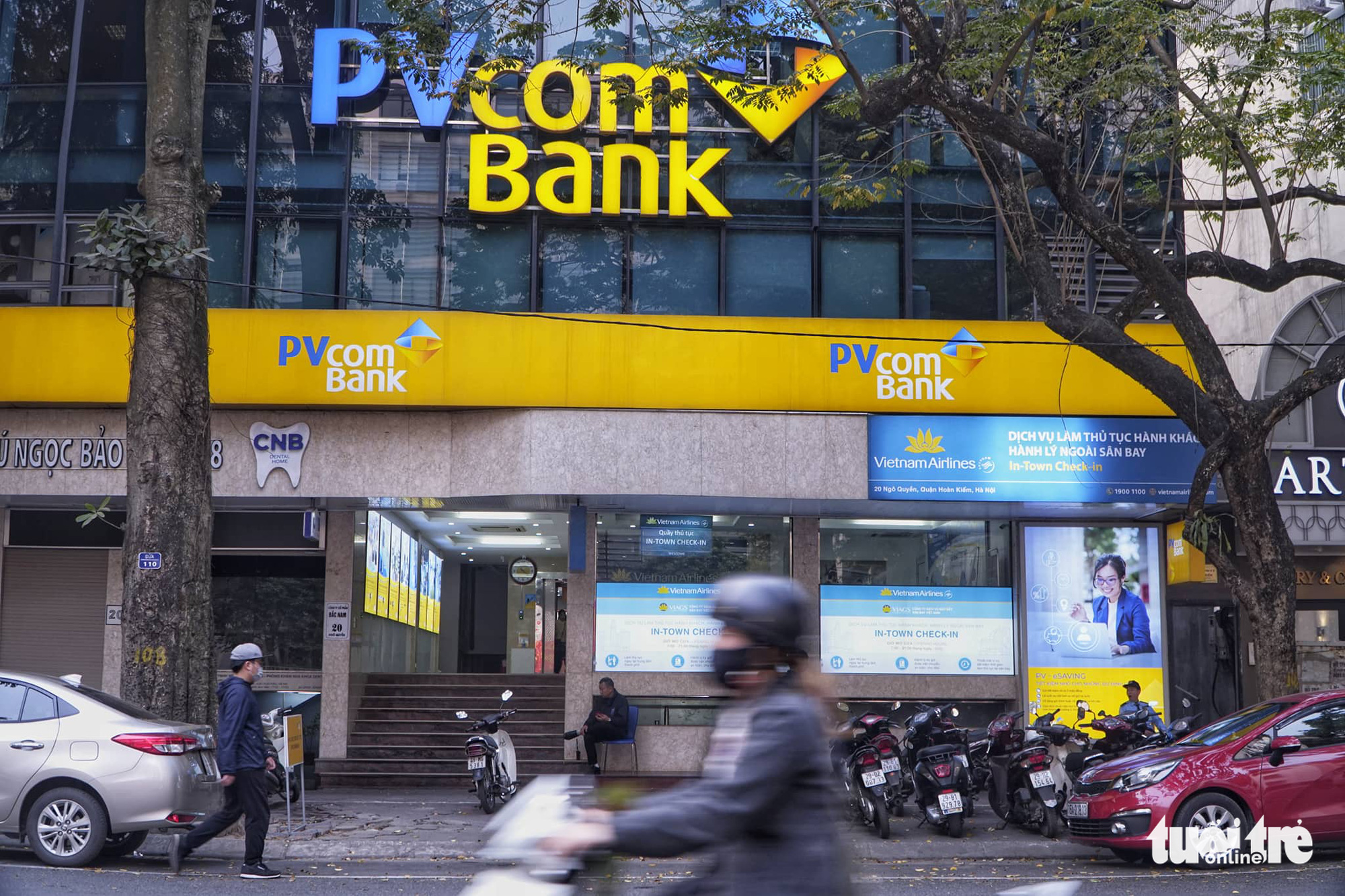 Nhân viên ngân hàng 'giúp' chiếm đoạt hơn 400 tỉ của khách như thế nào ...