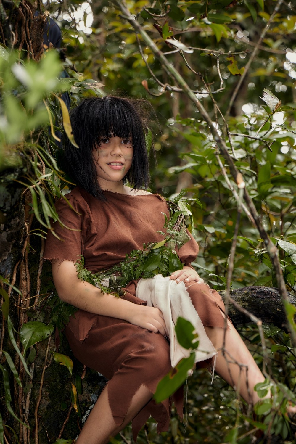 'Rapper 2 dòng máu' Shumo hóa cậu bé rừng xanh, đu dây mạo hiểm trong ...