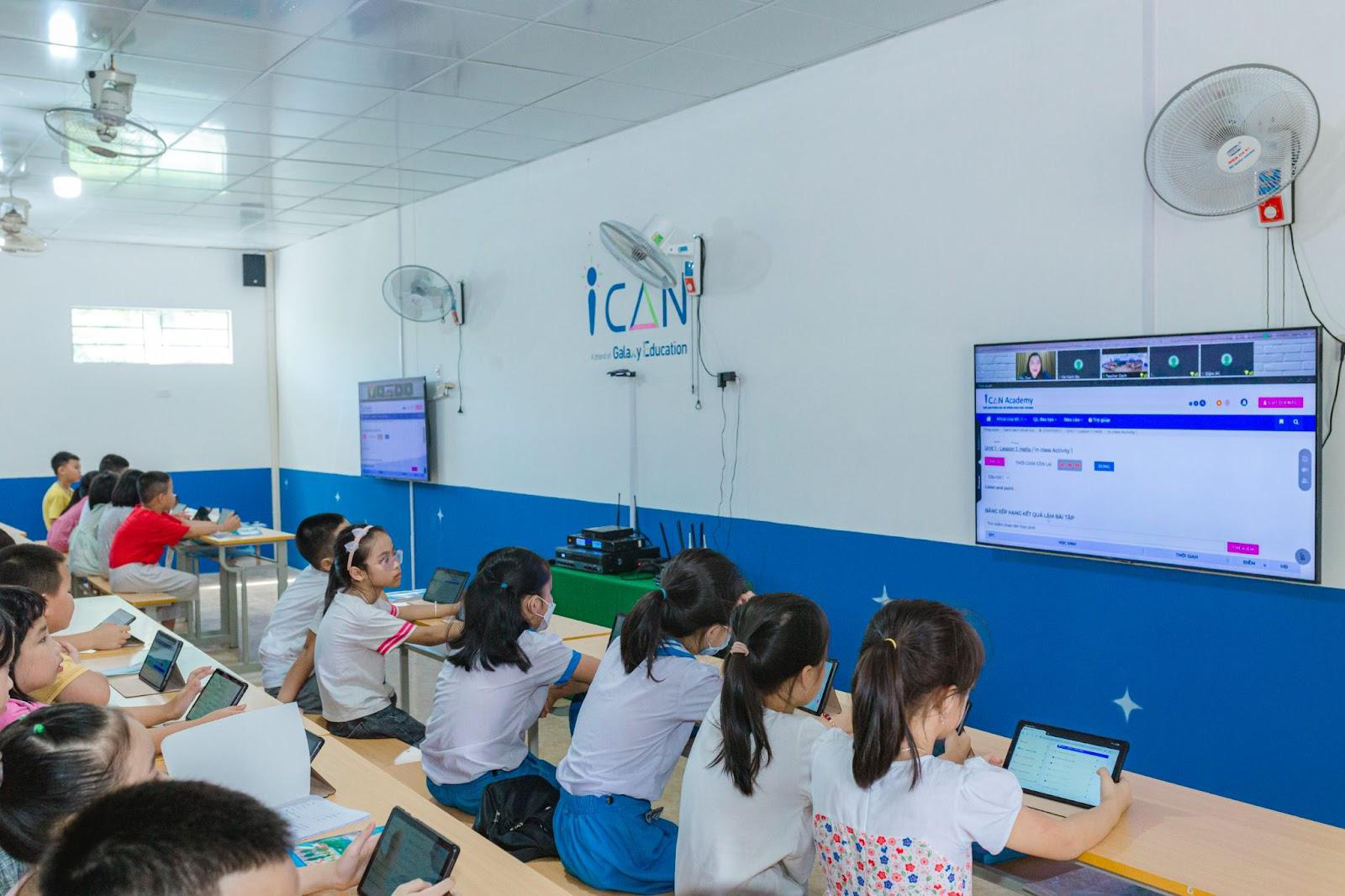 Nhiều tỉnh đang triển khai mô hình OMO để nâng chuẩn tiếng Anh cho học ...