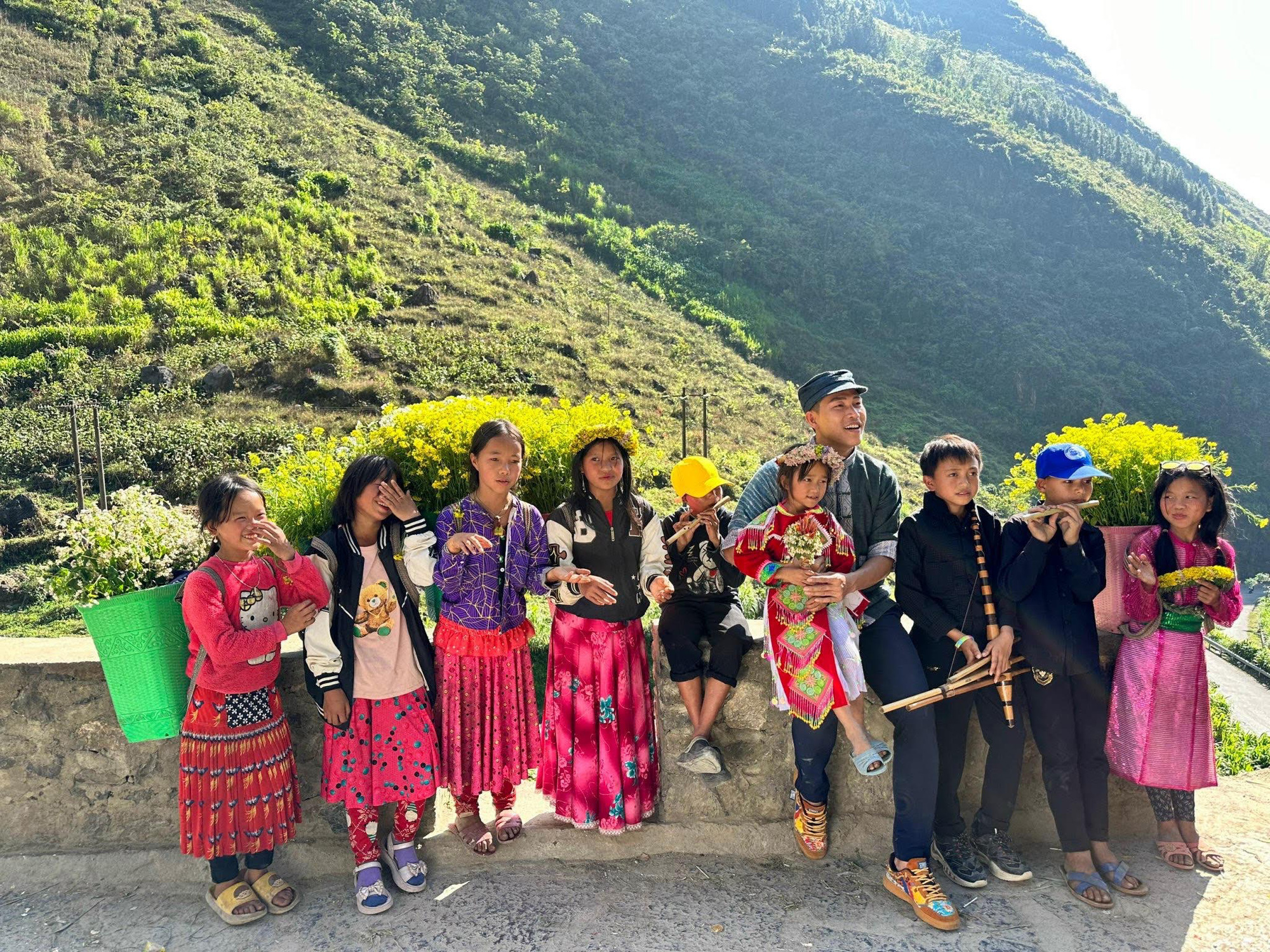 Quách Beem chơi lớn viết 63 ca khúc để quảng bá du lịch Việt Nam - Tuổi Trẻ Online