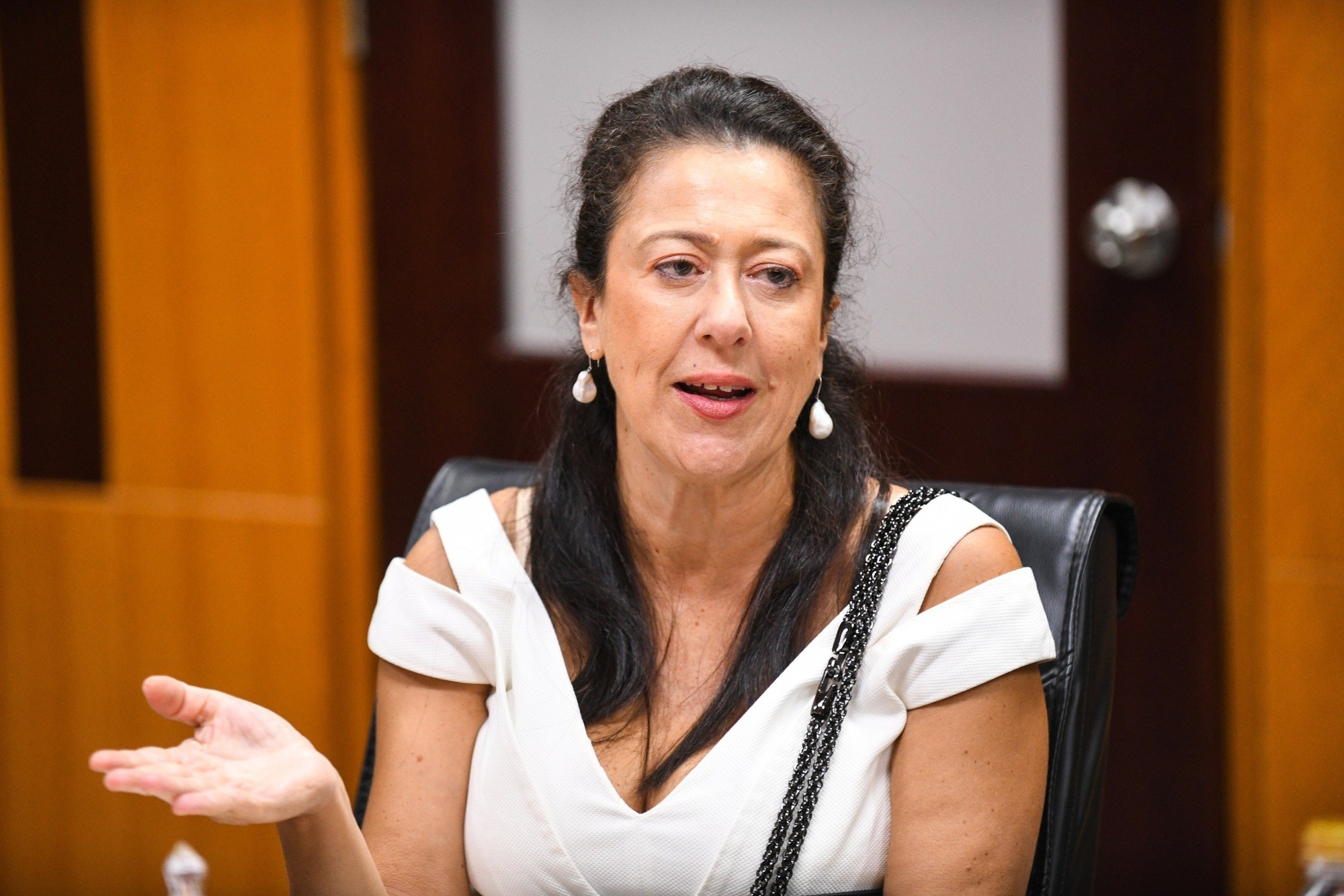 Tổng lãnh sự Ý Enrico Padula thăm báo Tuổi Trẻ - Tuổi Trẻ Online