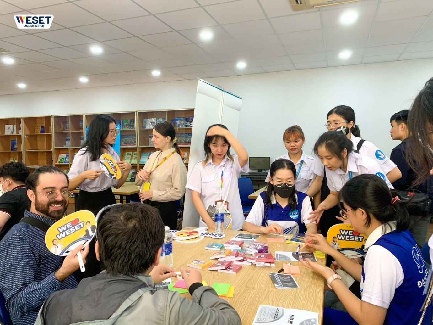 WESET English Center góp mặt trong các hoạt động tiếng Anh tại English ...