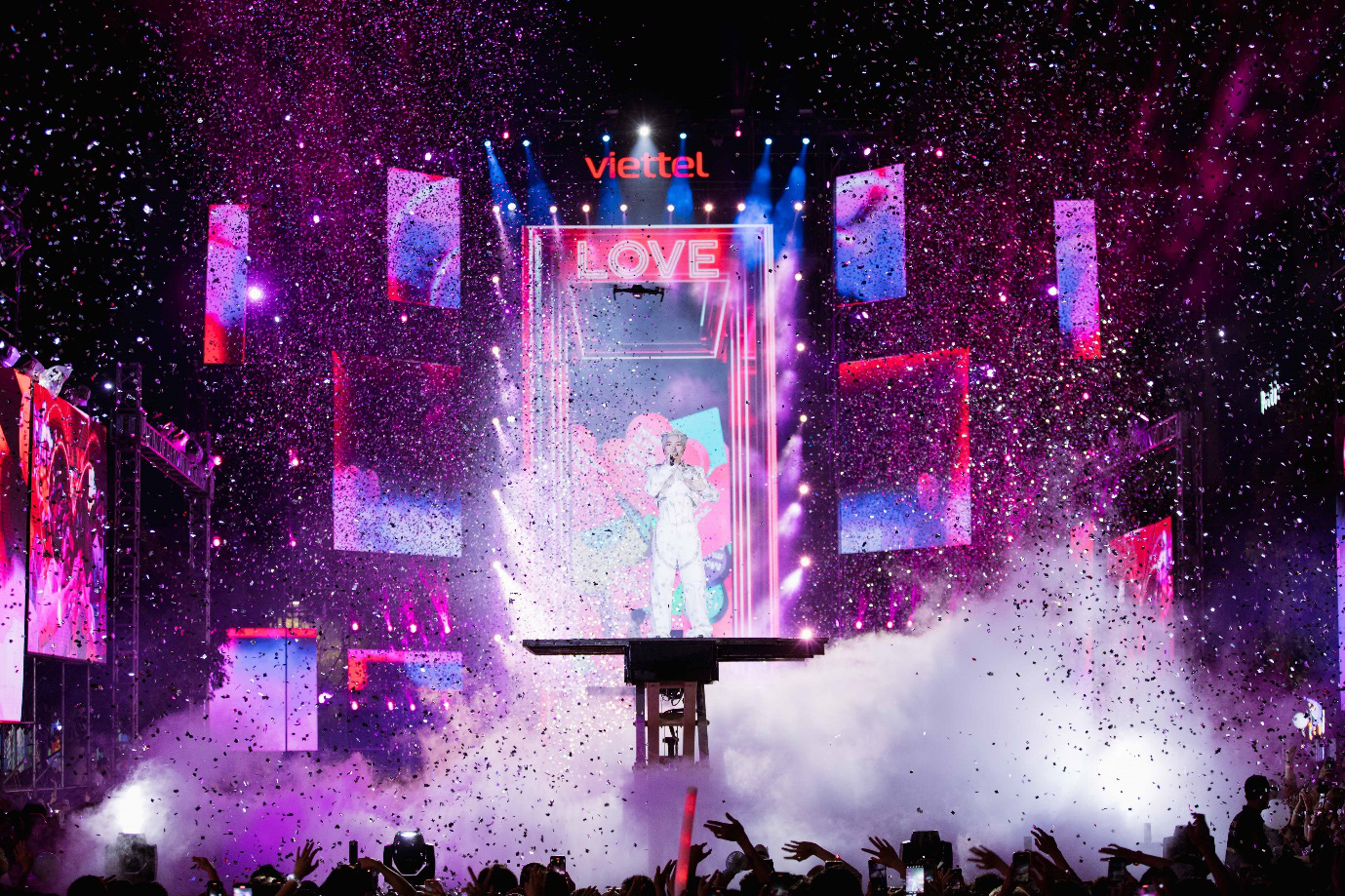 Sơn Tùng M-TP và dàn sao quy tụ tại đại nhạc hội Viettel Y-FEST - Tuổi ...