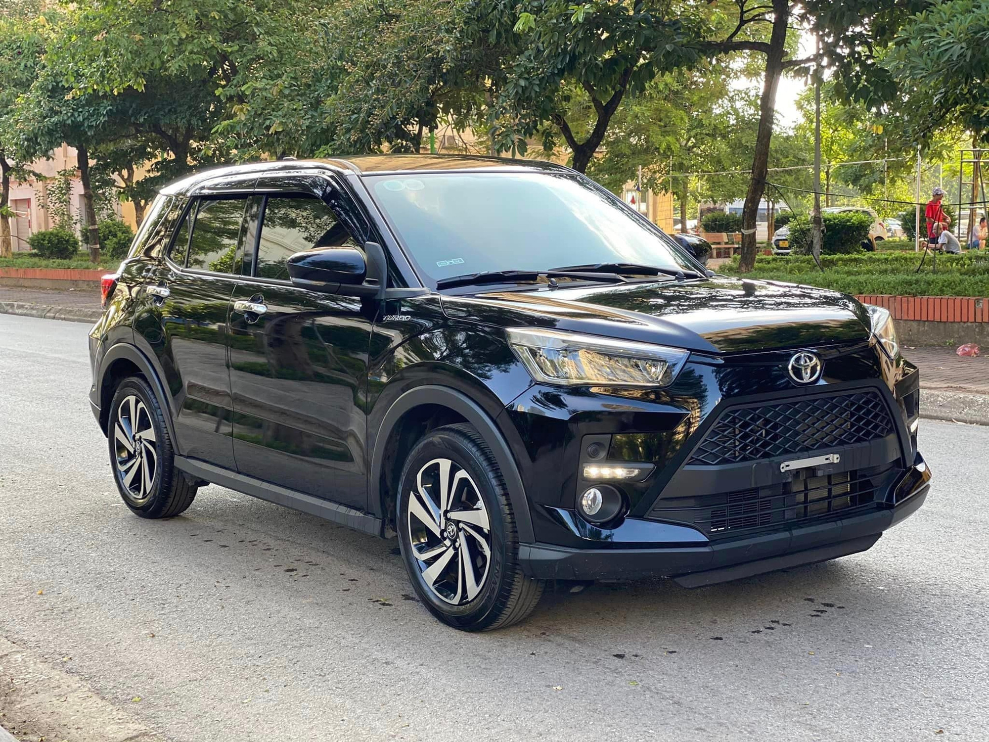 Toyota Raize đạt chuẩn an toàn nội bộ, vẫn chưa được mở bán - Tuổi Trẻ ...