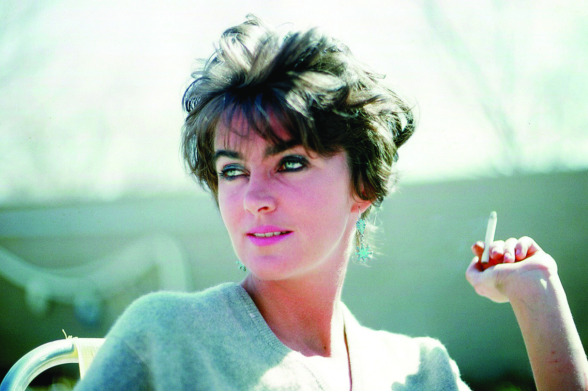Lucia Berlin - Viết trong nồng cháy và đau đớn - Tuổi Trẻ Online