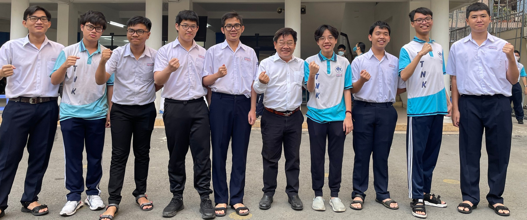 Trường phổ thông Năng khiếu mở cổng đăng ký tuyển sinh lớp 10 - Tuổi ...