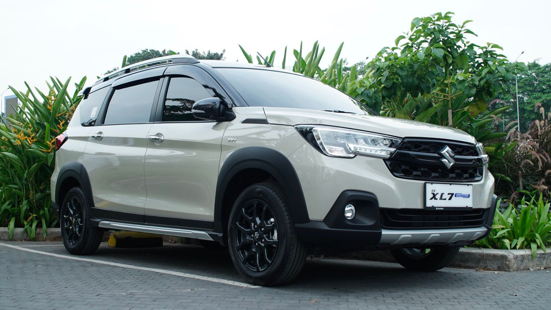 Suzuki XL7 hybrid có nâng cấp đắt giá, rục rịch về Việt Nam - Tuổi Trẻ ...