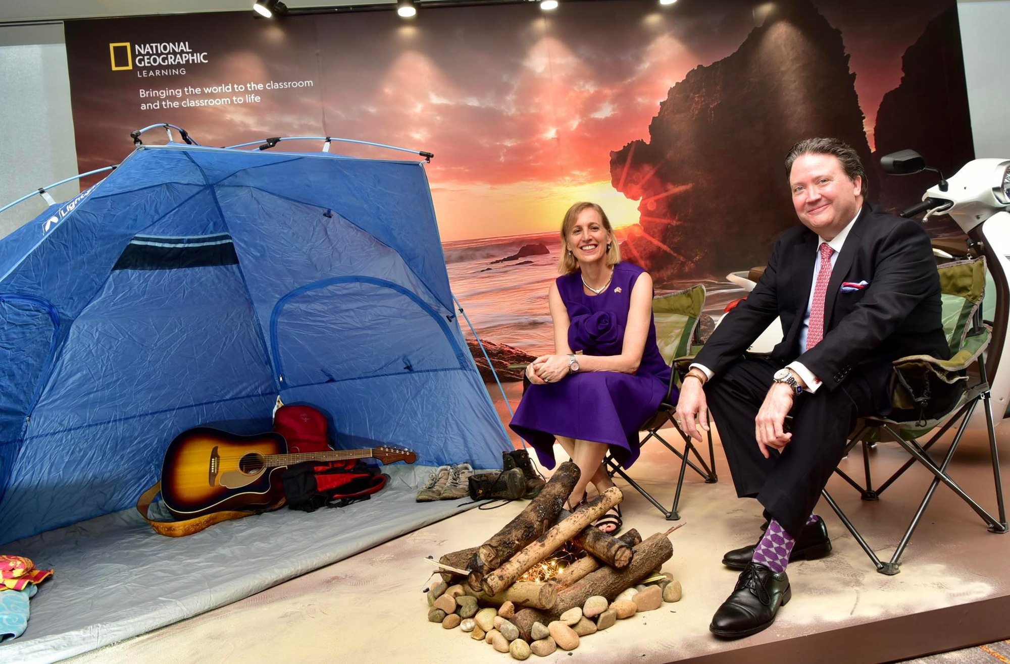 Đại sứ Knapper: Mỹ đang thảo luận với Việt Nam về triển vọng nâng cấp ...