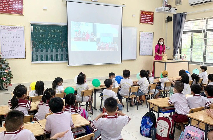 Năm học 2023-2024 tăng 35.000 học sinh, TP.HCM có đủ phòng học? - Tuổi ...