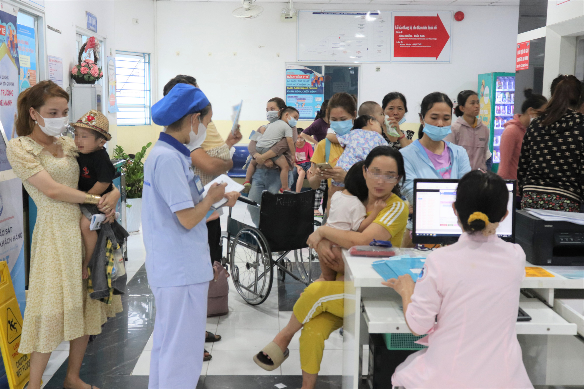 Tin tức sáng 26-7: Thuốc điều trị tay chân miệng ở TP.HCM lại sắp hết ...