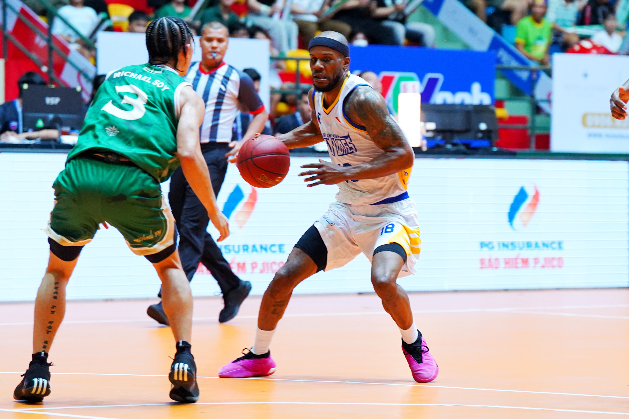 Tạp chí bóng rổ quốc tế bầu trung phong VBA xuất sắc nhất tuần - Tuổi ...