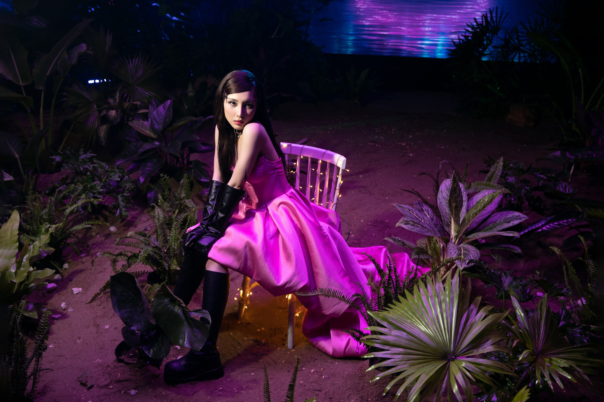 Trưởng nhóm Lip B vừa tham gia Vietnam Idol 2023 vừa ra mắt MV