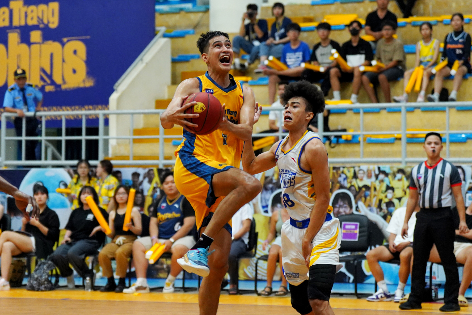 Tuần cuối hấp dẫn của vòng bảng VBA 2023 - Tuổi Trẻ Online