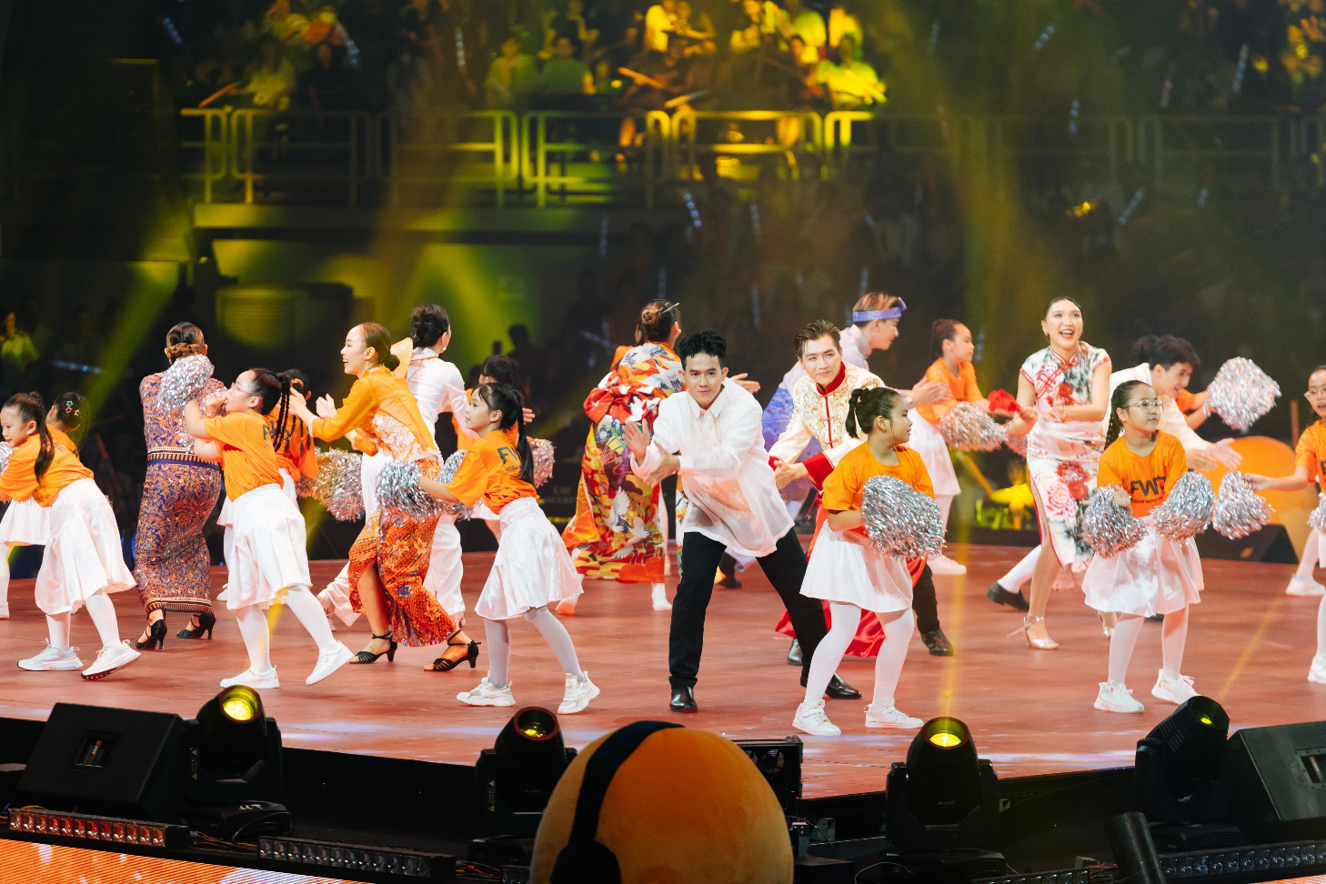 FWD Music Fest 2023: 10 năm lan tỏa cảm hứng 'sống đầy' - Tuổi Trẻ Online