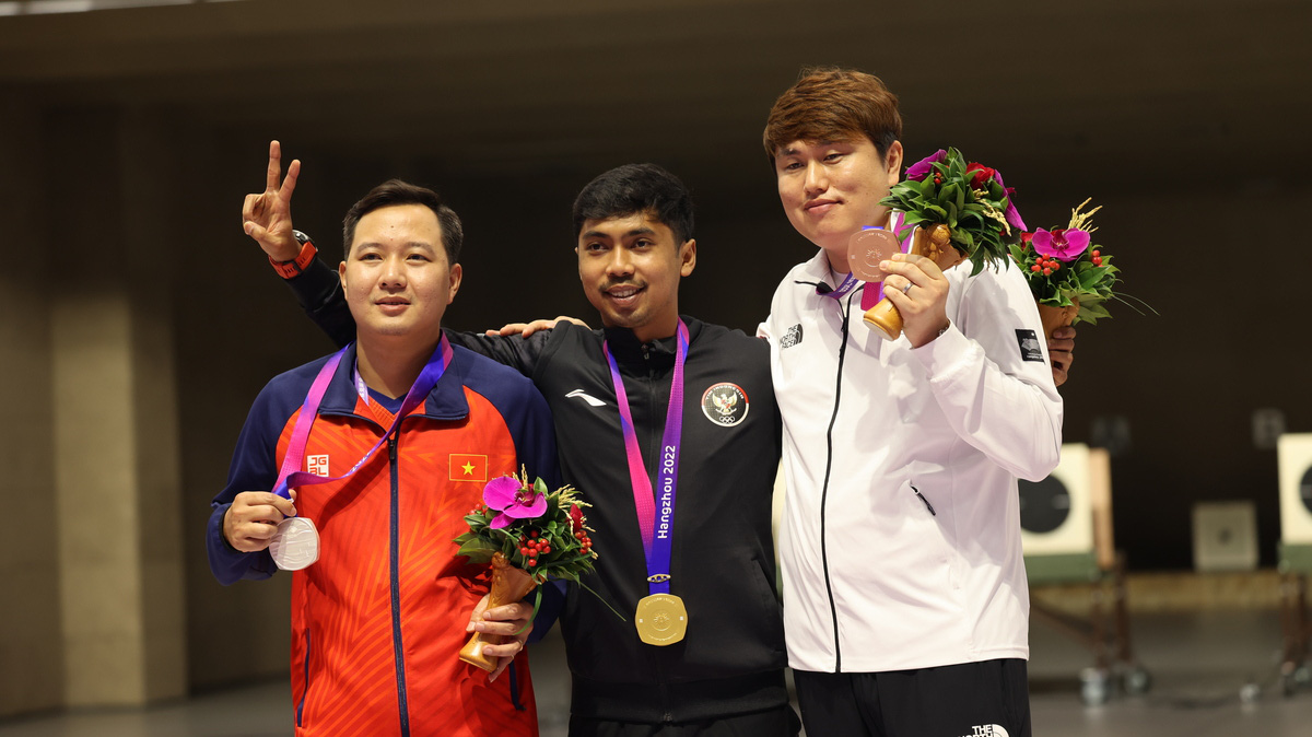 Xạ thủ Dwi Putra: Bỏ bóng đá và làm nên lịch sử ở môn bắn súng - Tuổi ...