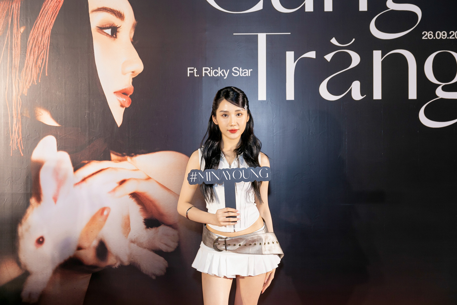 'Hot' streamer Mina Young hóa chị Hằng, debut thành ca sĩ - Tuổi Trẻ Online