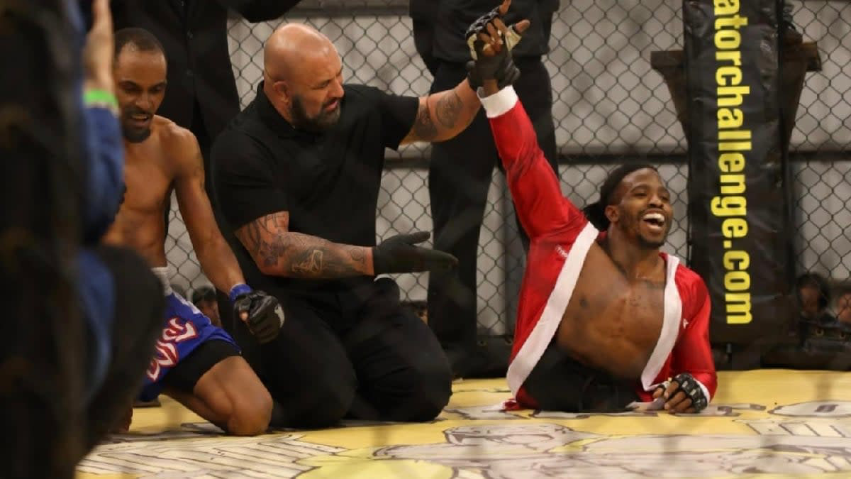 Zion Clark: Võ sĩ không chân đầu tiên đấu MMA - Tuổi Trẻ Online