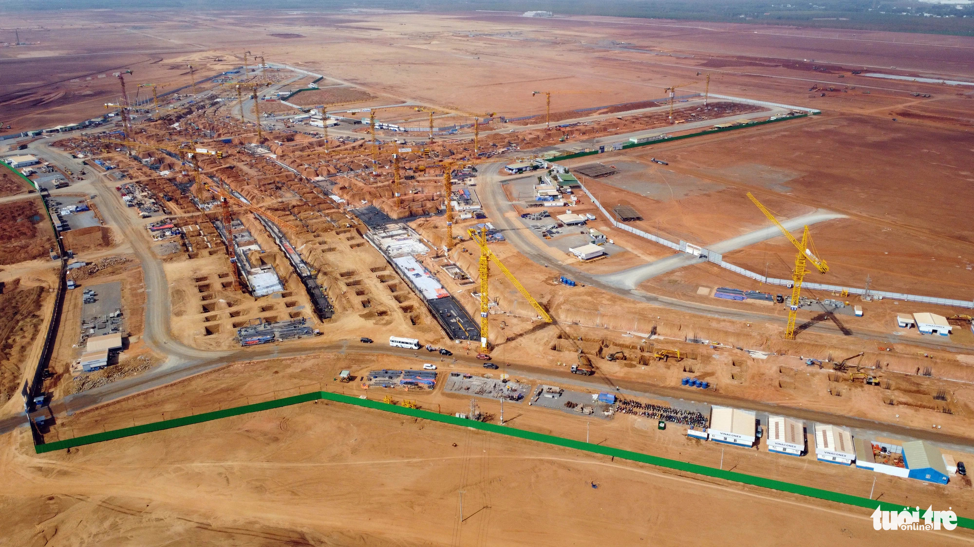 Toàn cảnh đại công trường sân bay Long Thành sau 3 năm khởi công - Tuổi ...