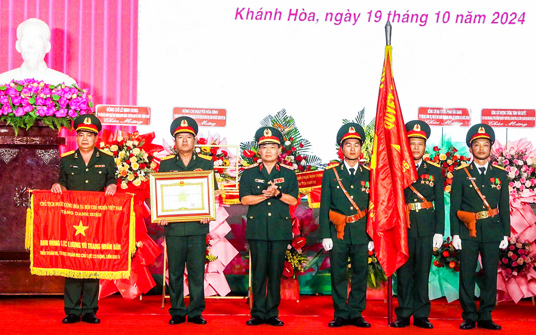 Phong tặng danh hiệu Anh hùng Lực lượng vũ trang nhân dân cho Tiểu đoàn 59 - Tuổi Trẻ Online