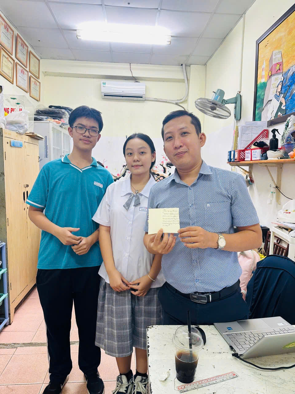 Cùng teen THPT Ten Lơ Man đưa khoa học tự nhiên vào cuộc sống