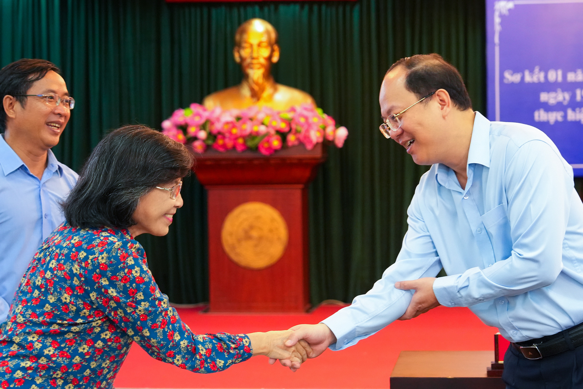 Xây dựng không gian văn hóa Hồ Chí Minh: Không làm theo phong trào gây lãng phí nguồn lực - Tuổi ...