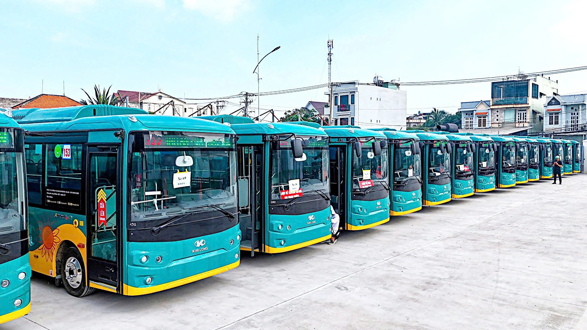 Đi xe buýt miễn phí vé đến metro ra sao? - Tuổi Trẻ Online