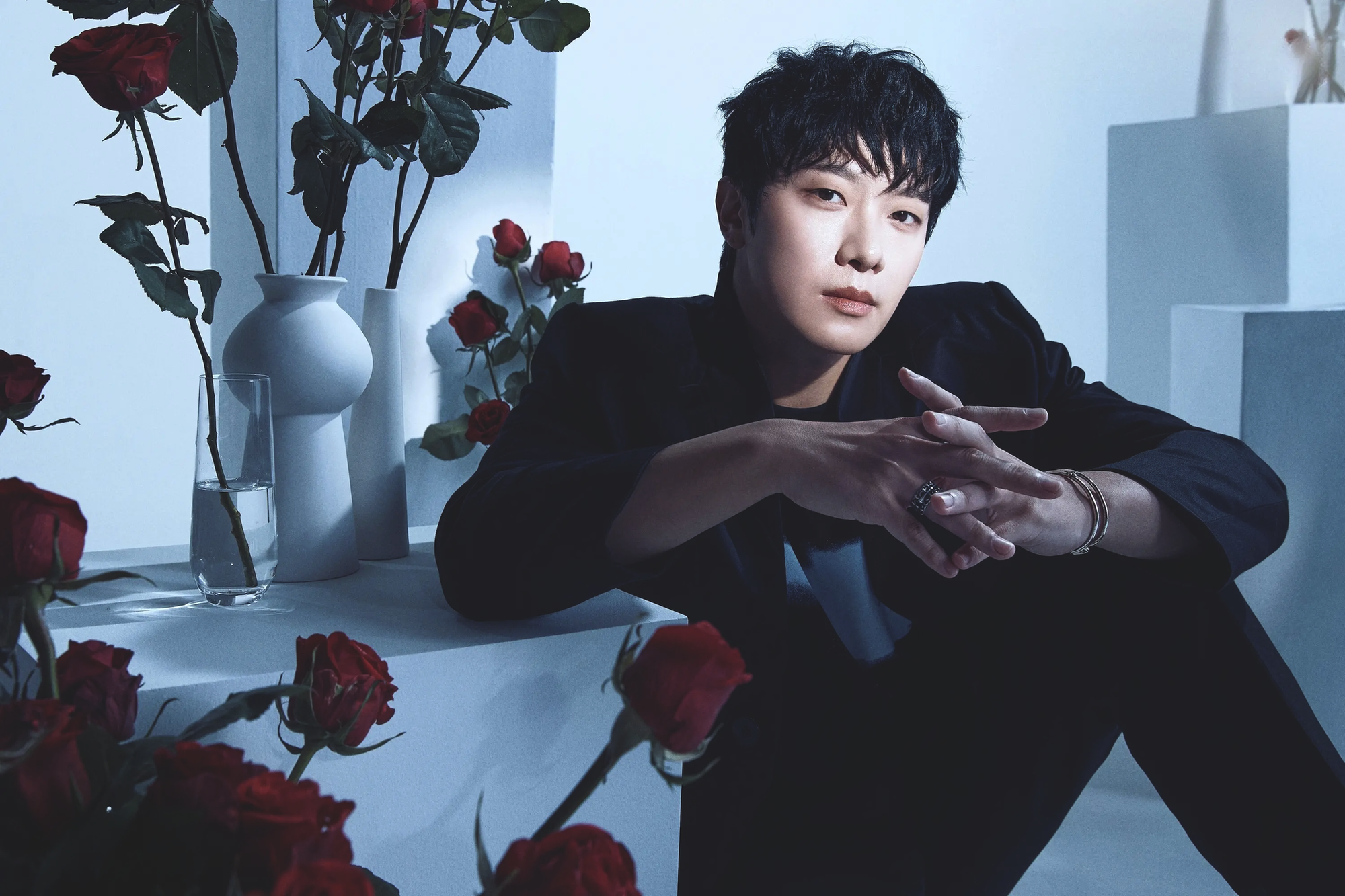 Choi Min Hwan F.T. Island lên tiếng về cáo buộc mua dâm; Disney cắt vai ...