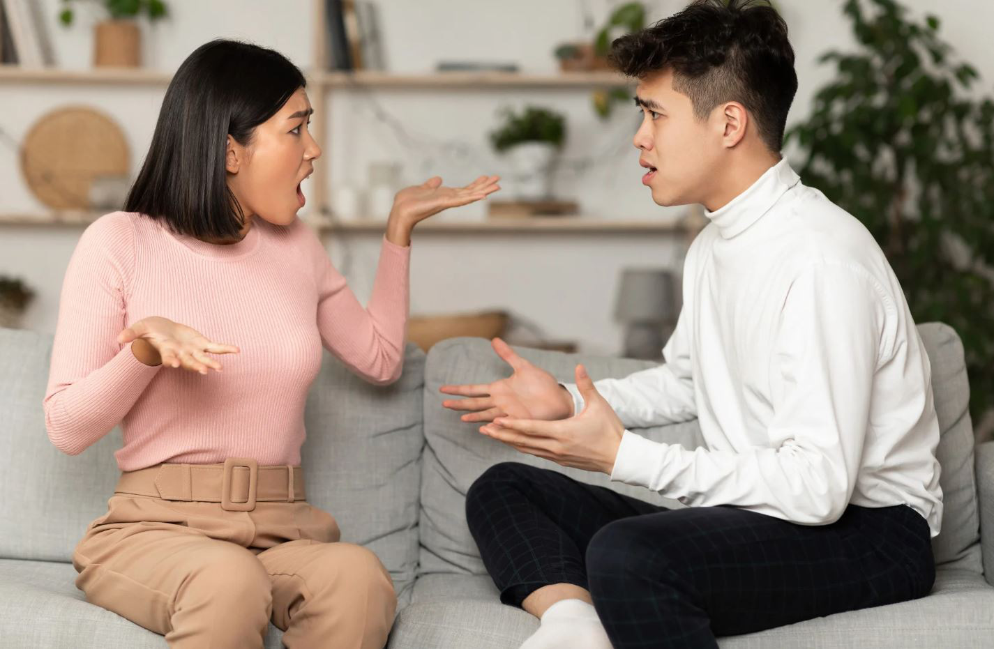 Đòi phân nửa tiền lì xì của con mới chịu ly hôn - Tuổi Trẻ Online