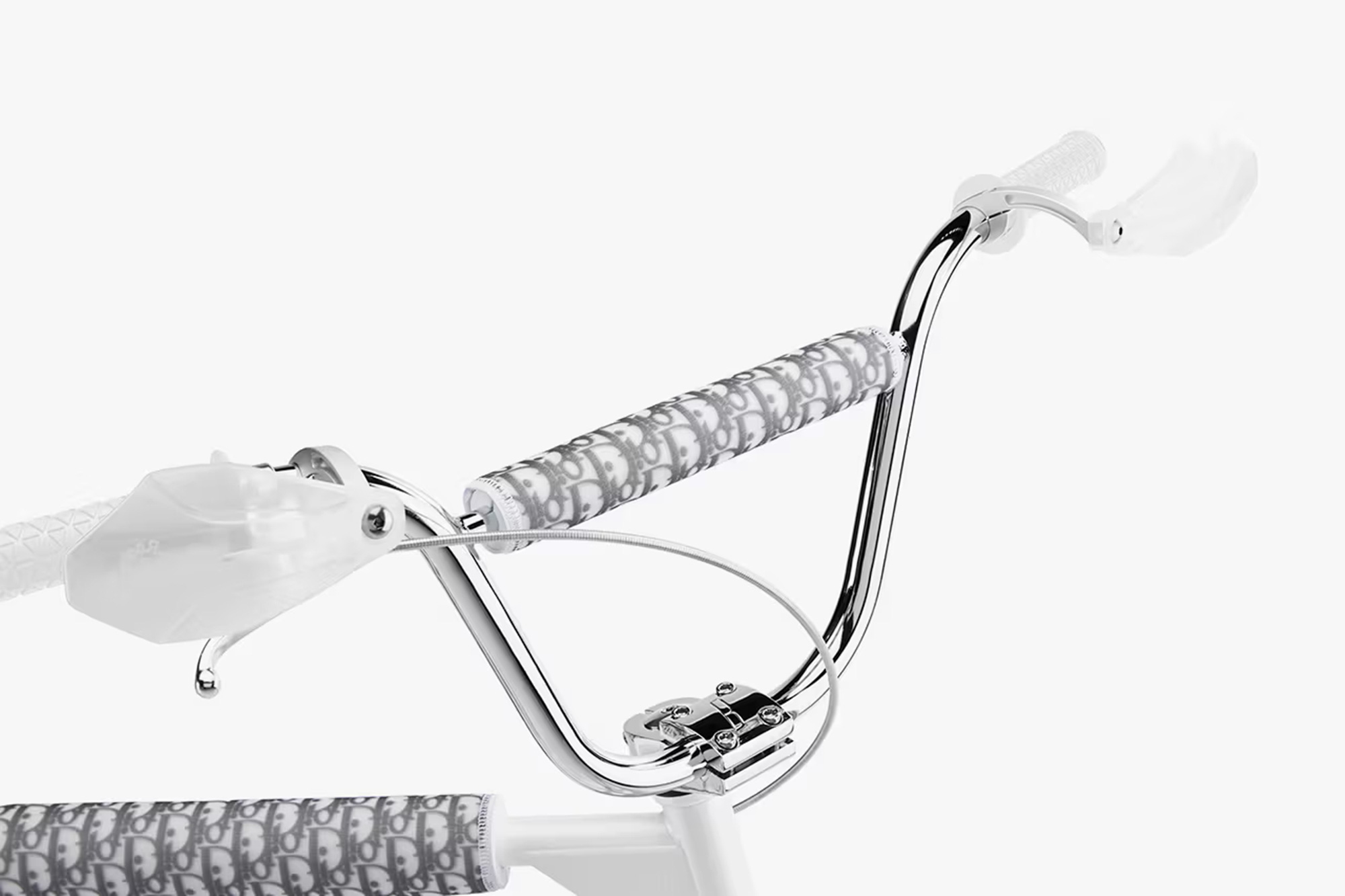 Xe đạp Dior đắt như ô tô, giá 630 triệu đồng, đủ mua Kia Seltos - Tuổi ...