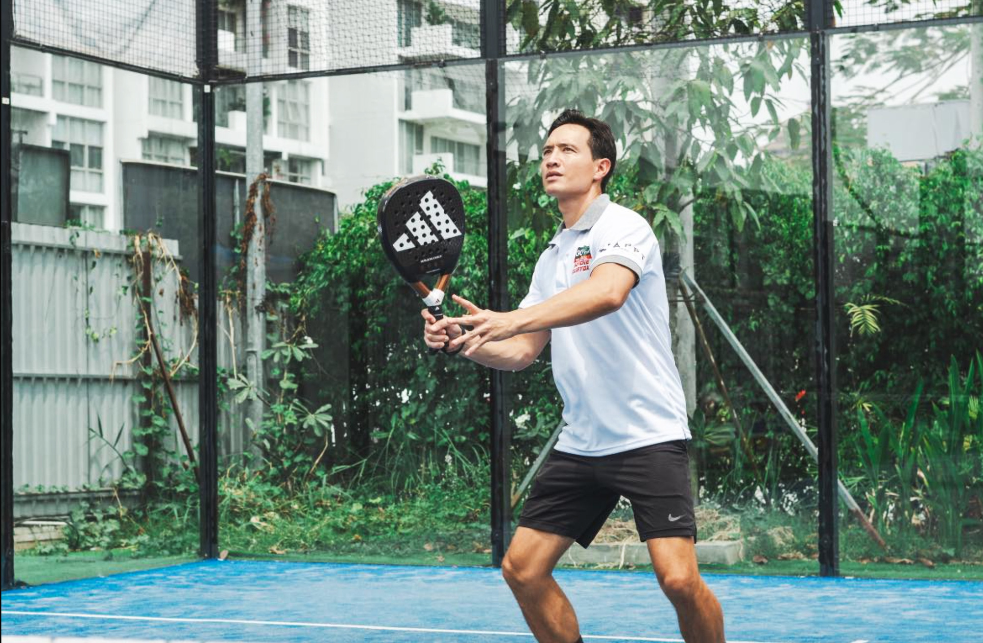 Diễn viên Kim Lý thi đấu giải padel chuyên nghiệp quốc tế - Tuổi Trẻ Online