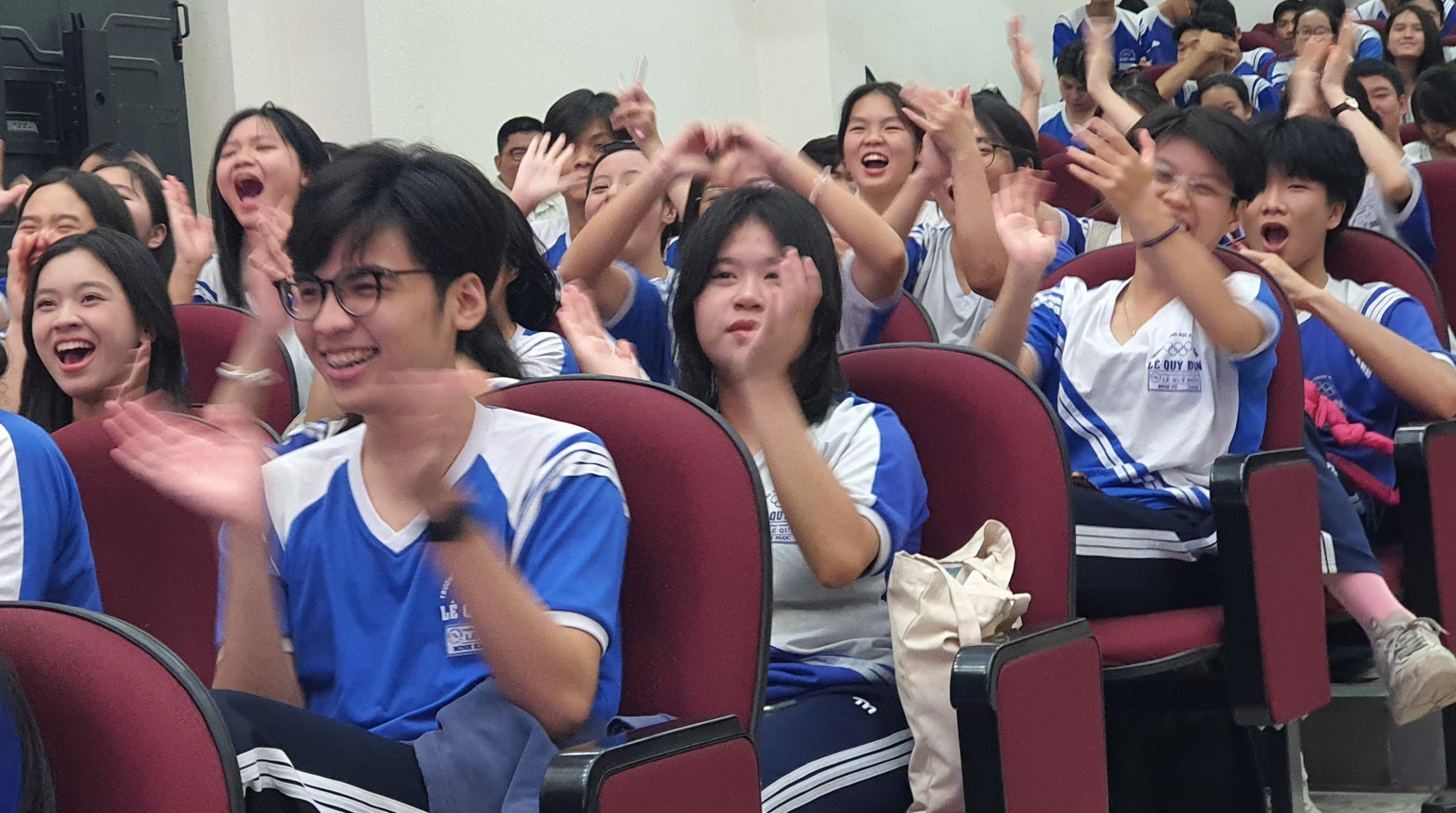 7 giai đoạn hướng nghiệp cho học sinh của Trường THPT Lê Quý Đôn, TP ...