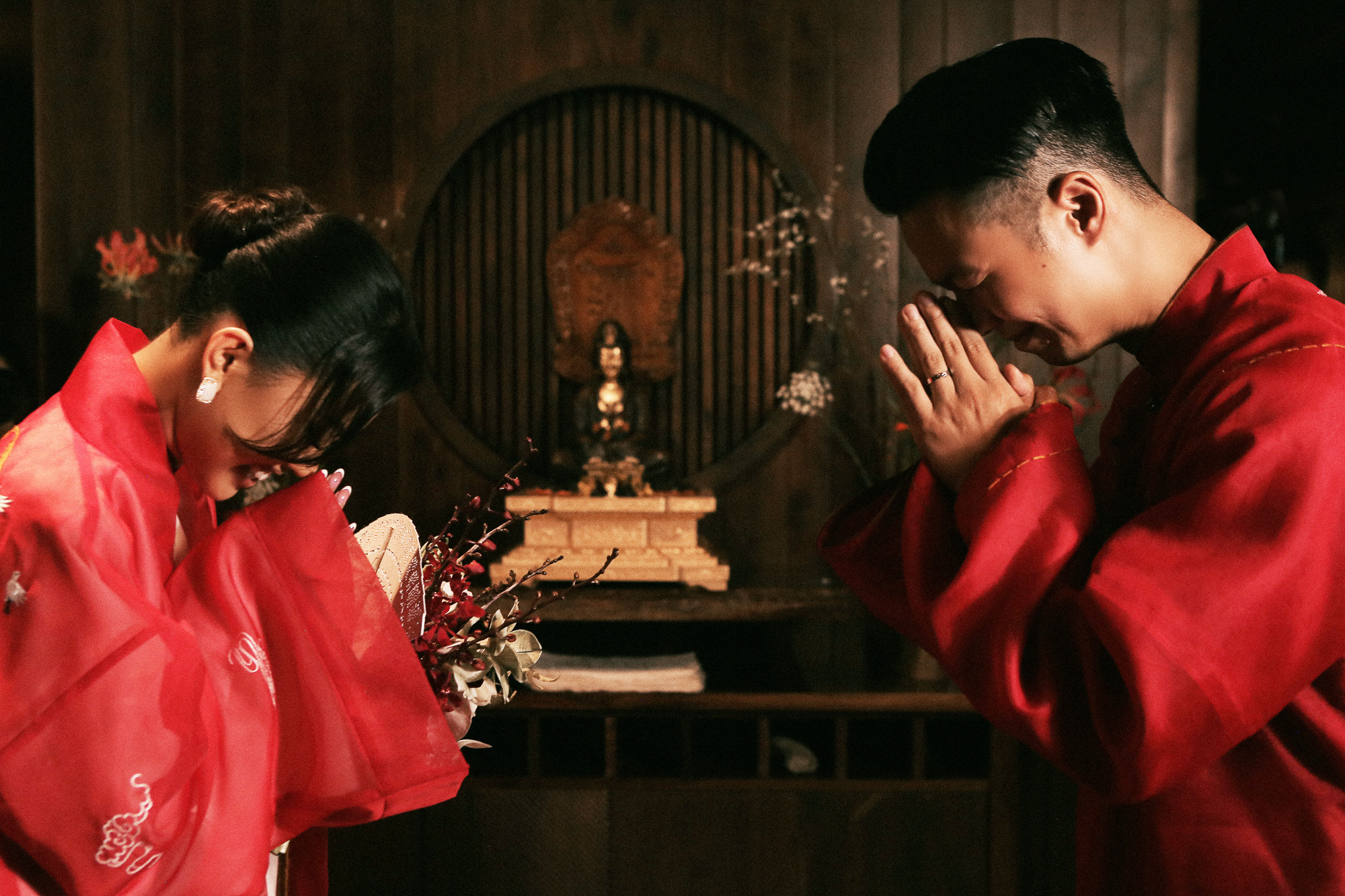Tiệc cưới toàn sắc trắng tinh khôi của Mika Nguyễn - ái nữ gia tộc ...