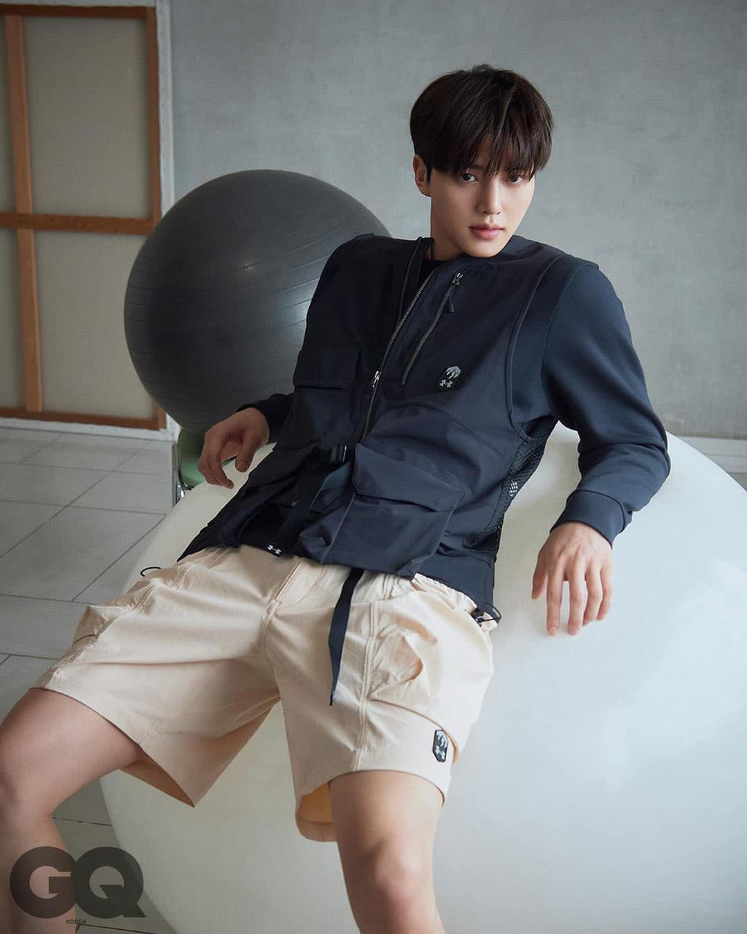 Song Kang gây xúc động với bức thư tay trước khi nhập ngũ: 'Tôi sẽ ...