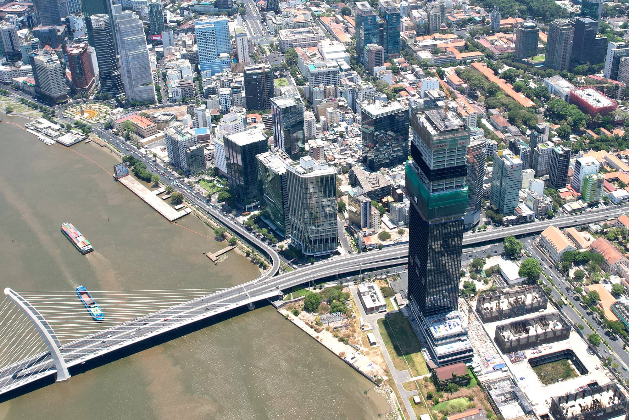 TP.HCM sắp có tòa tháp văn phòng và thương mại 55 tầng đạt chứng chỉ xanh của Mỹ - Tuổi Trẻ Online