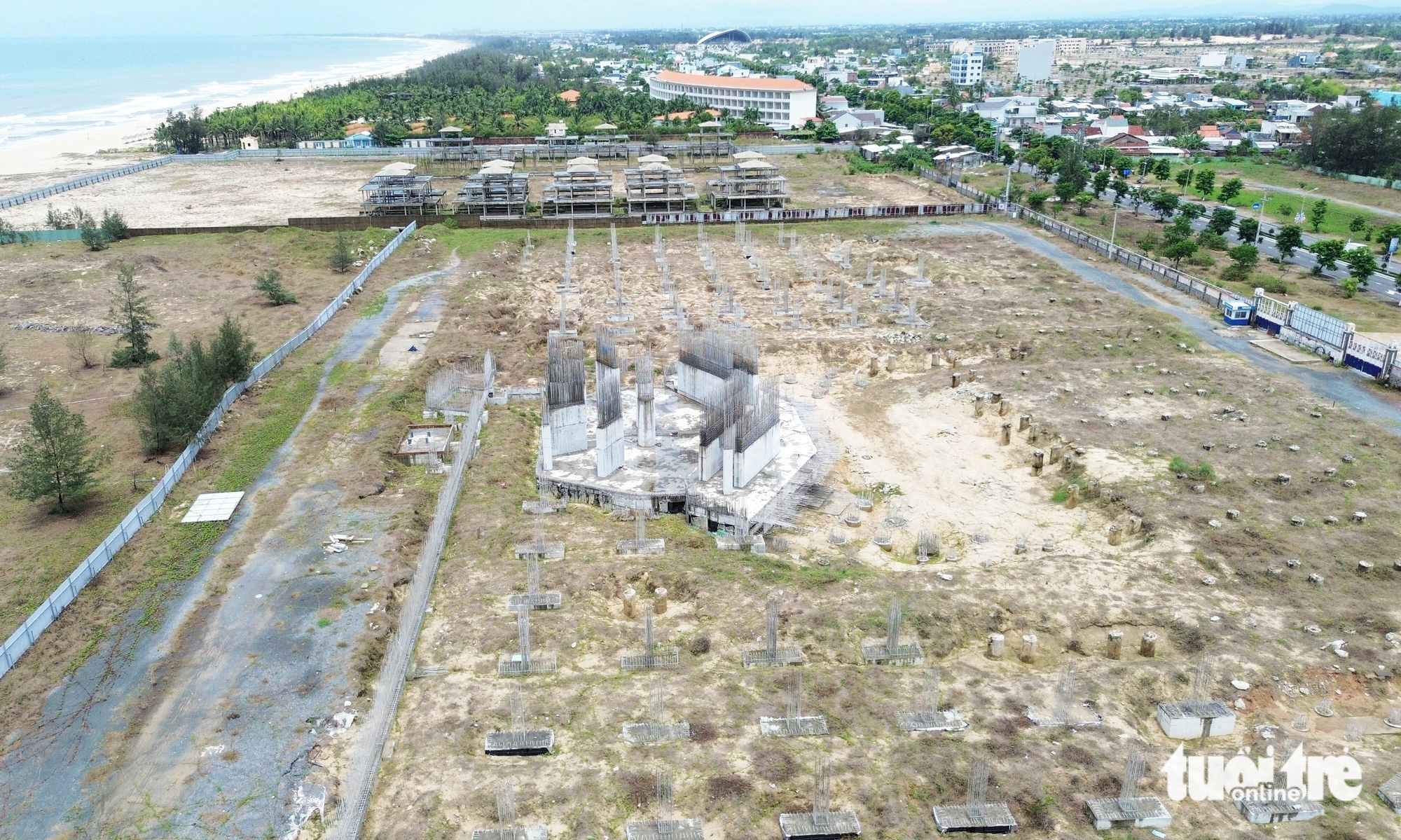 Xót xa những 'siêu' dự án nghỉ dưỡng ven biển Quảng Nam hoang tàn ~ MUA ...