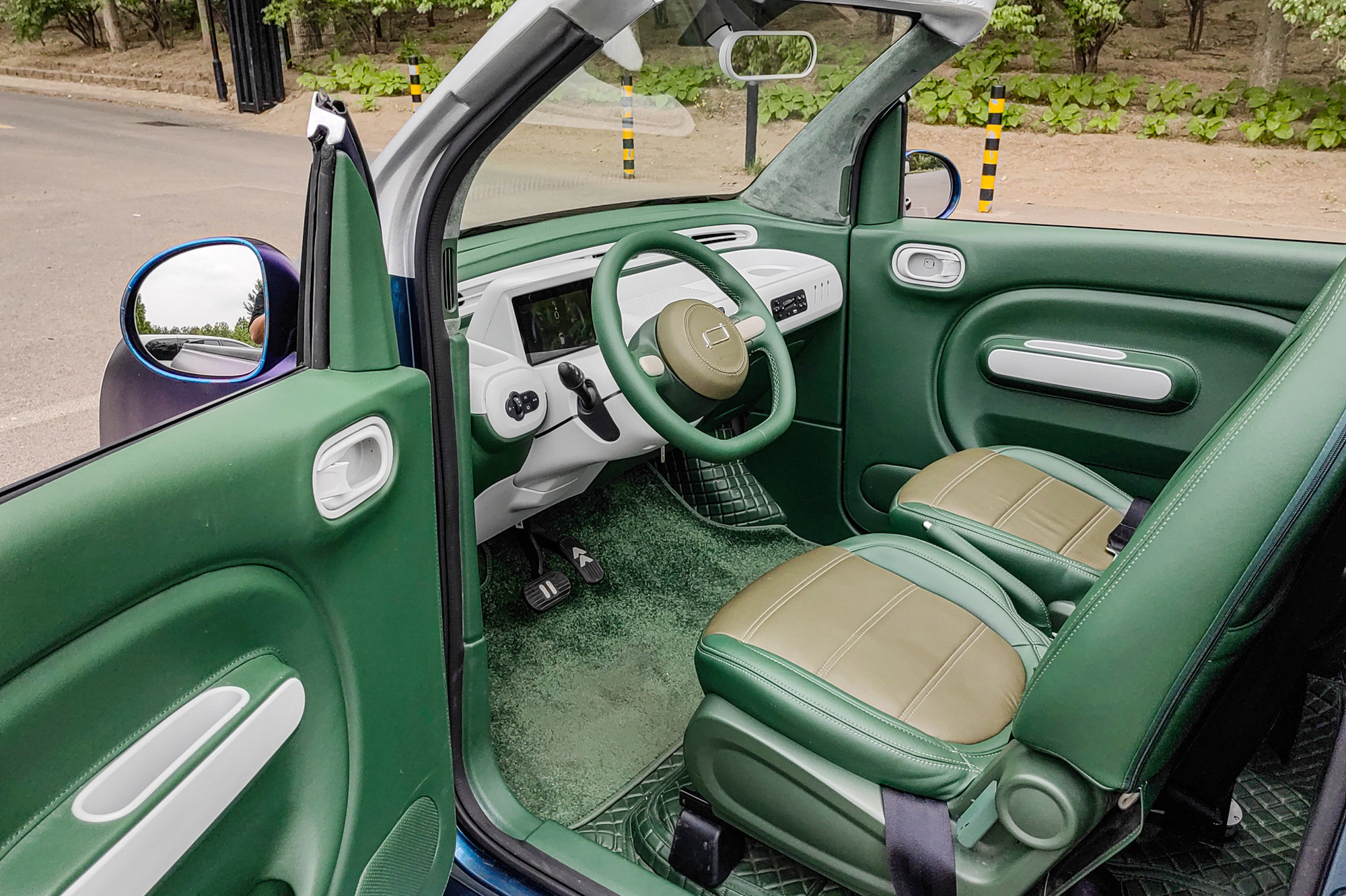 Rẻ hơn Wuling Mini EV, mẫu ô tô điện mini hứa hẹn gây sốt, có cả bản ...