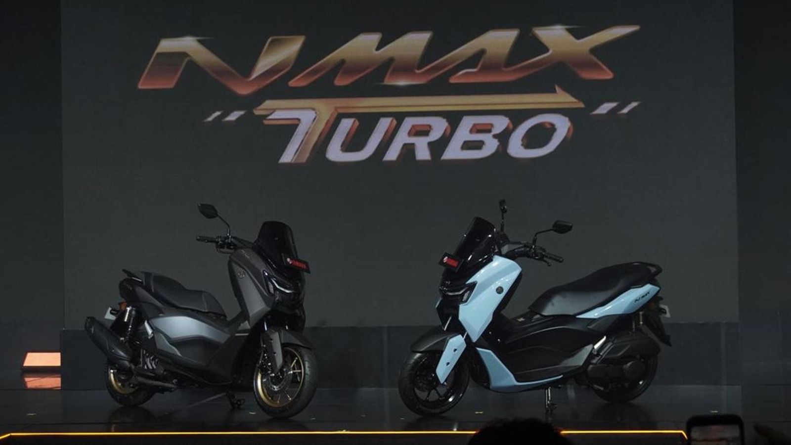 Yamaha Nmax Turbo ra mắt: 'Đàn anh' của LEXi 155, công suất cũ nhưng ...