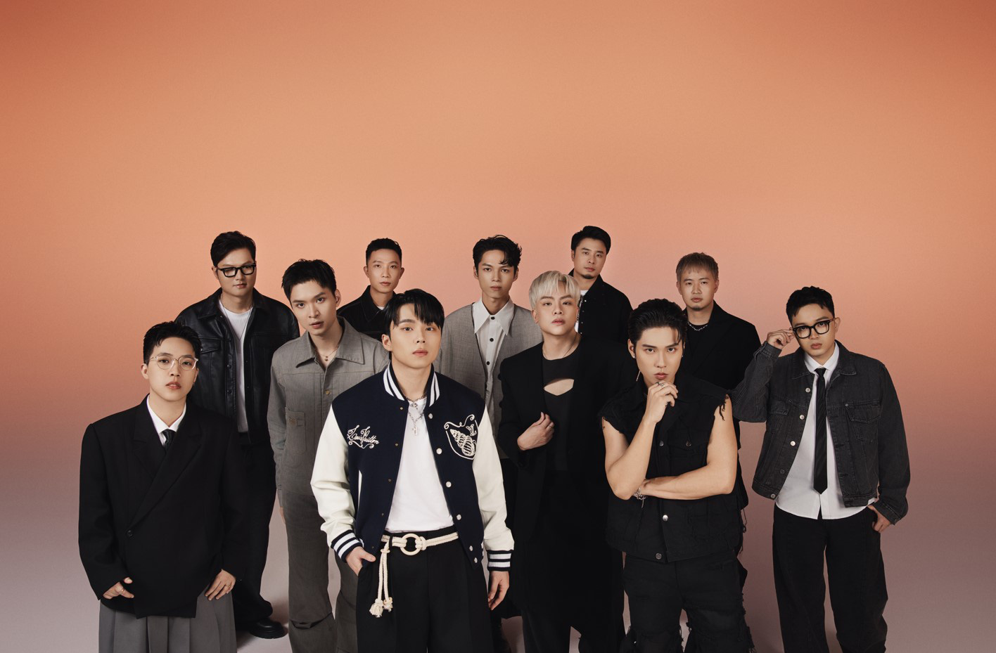 Vừa ra mắt đội hình HITmaker cực phẩm, S.HUBE tìm đồng đội mới - Tuổi ...