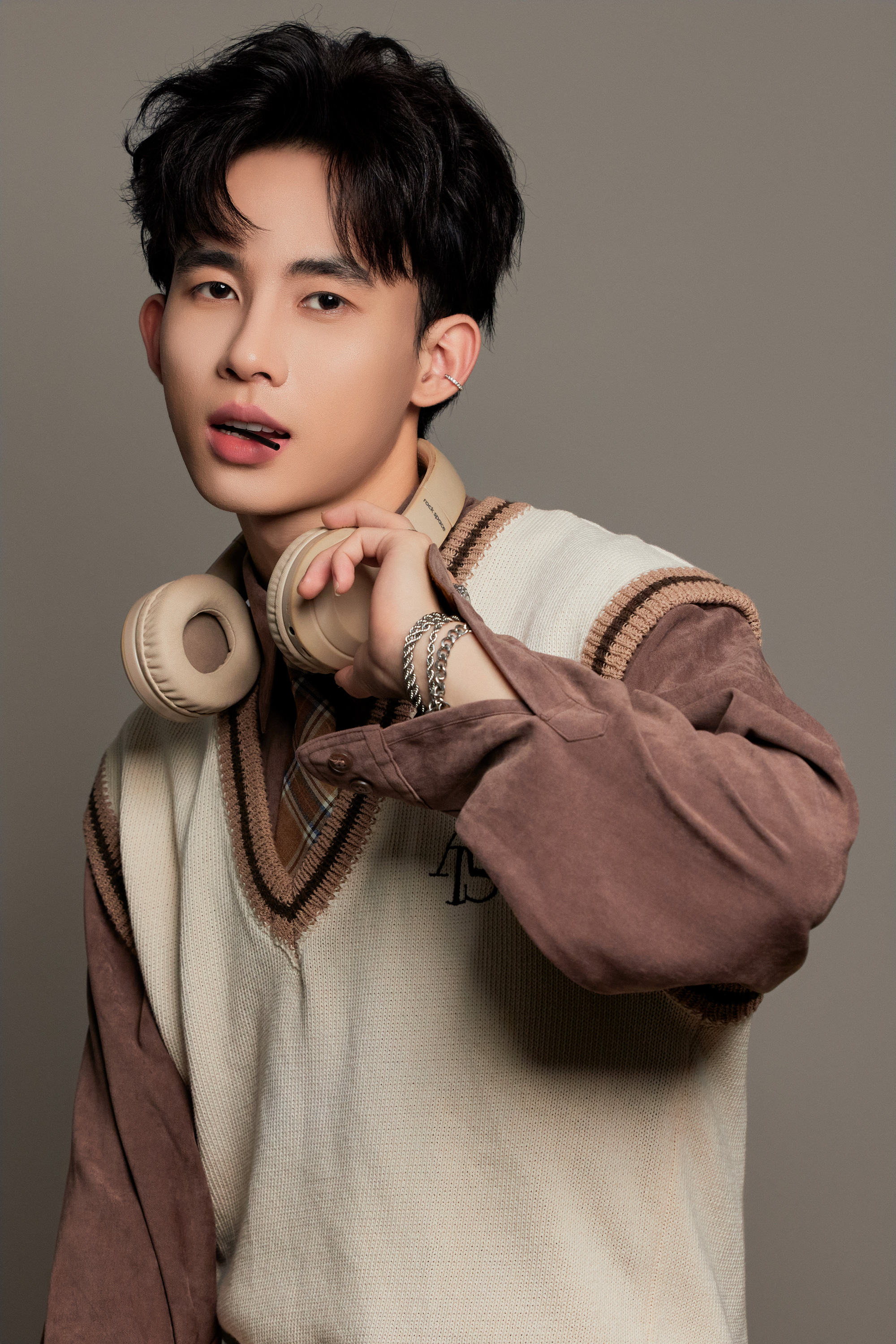 Doãn Hiếu - chủ nhân của những bản hit dành cho học trò