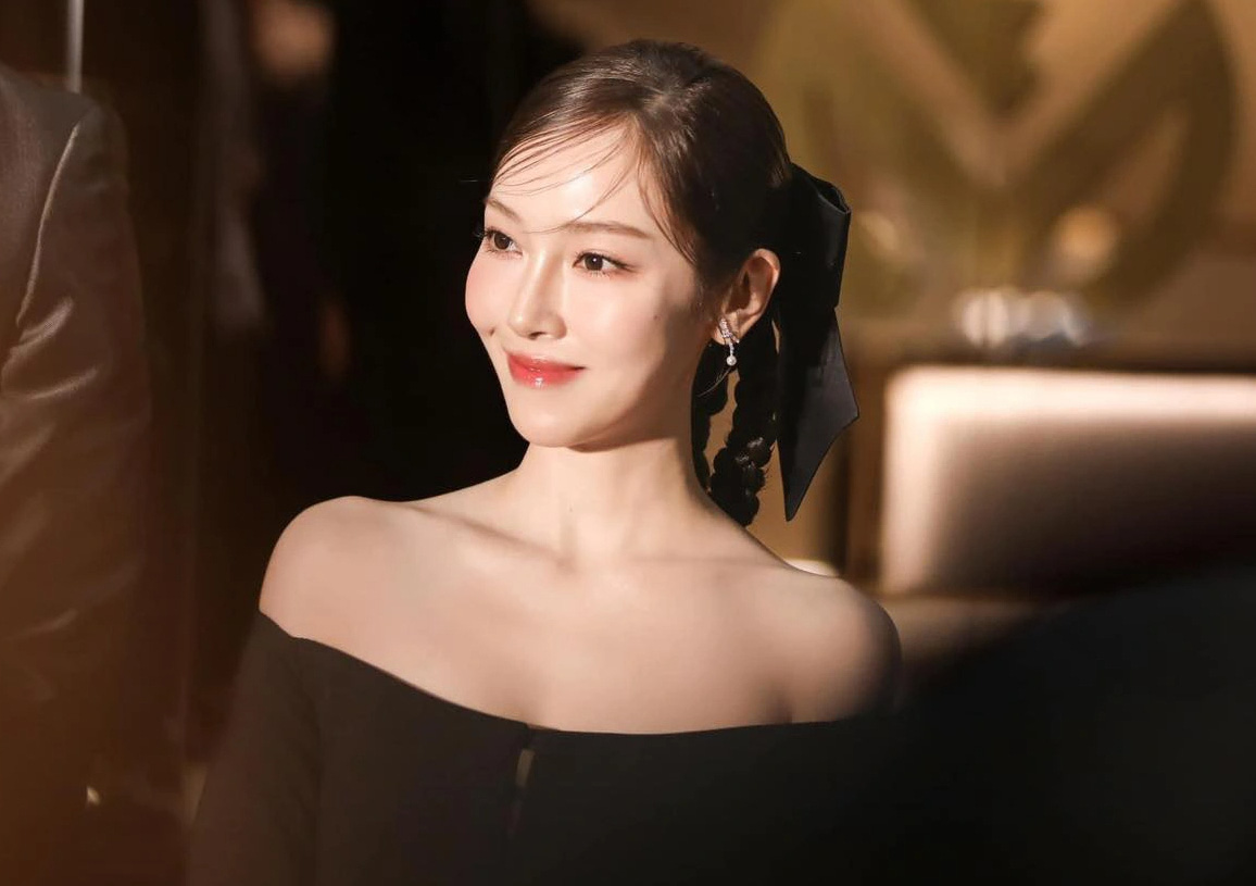 Tin tức giải trí 7-6: Jessica Jung đến Việt Nam, Mỹ Tâm góp tiền giúp ...