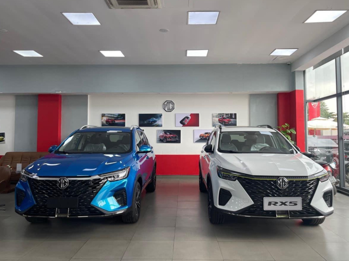 Tin tức giá xe: MG RX5 giảm giá kỷ lục ở đại lý, chỉ còn từ 559 triệu đồng - Tuổi Trẻ Online