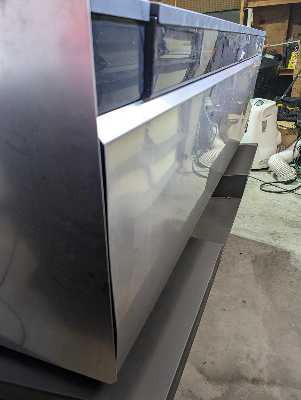 'Siêu bán tải' Tesla Cybertruck thất bại khi... chở hàng - Tuổi Trẻ Online