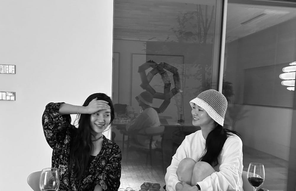 Song Hye Kyo, Jeon Yeo Been, Choi Hee Seo chung khung hình, hút hồn ...