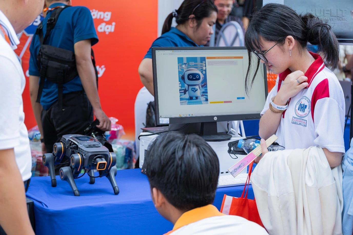 Sức hấp dẫn của ngành Trí tuệ nhân tạo và Ngôn ngữ Nhật tại HUFLIT ...