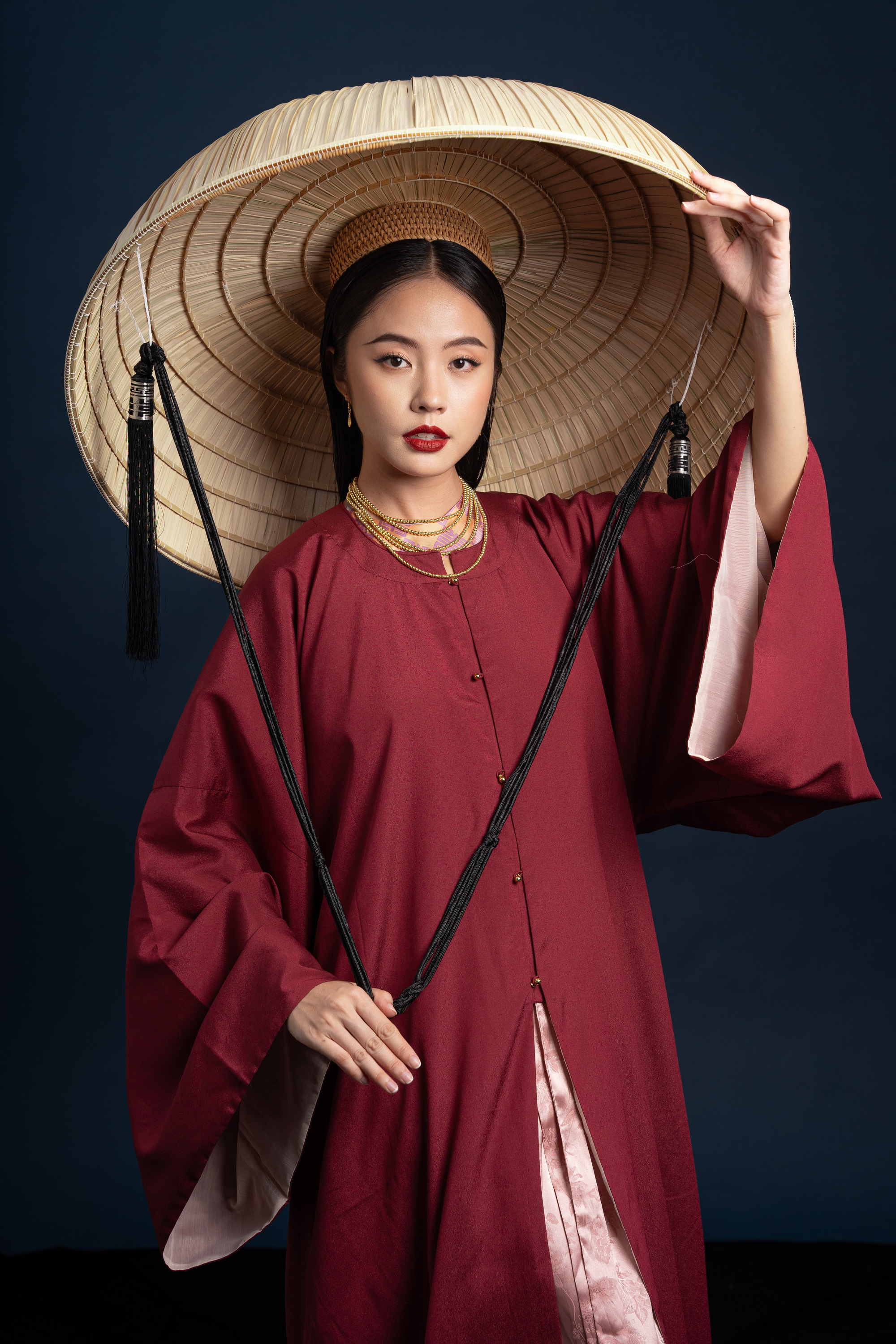 Rima Thanh Vy: Bị gọi là bình hoa di động chứng tỏ là tôi xinh, đúng không?