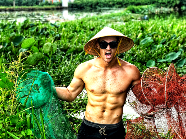 "Nhật kí phiêu lưu kí" của Dustin