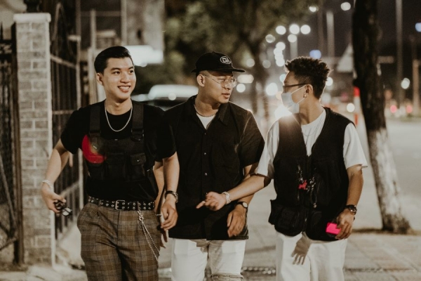 “Cho em đi học” dự án ý nghĩa từ tour diễn của GERDNANG